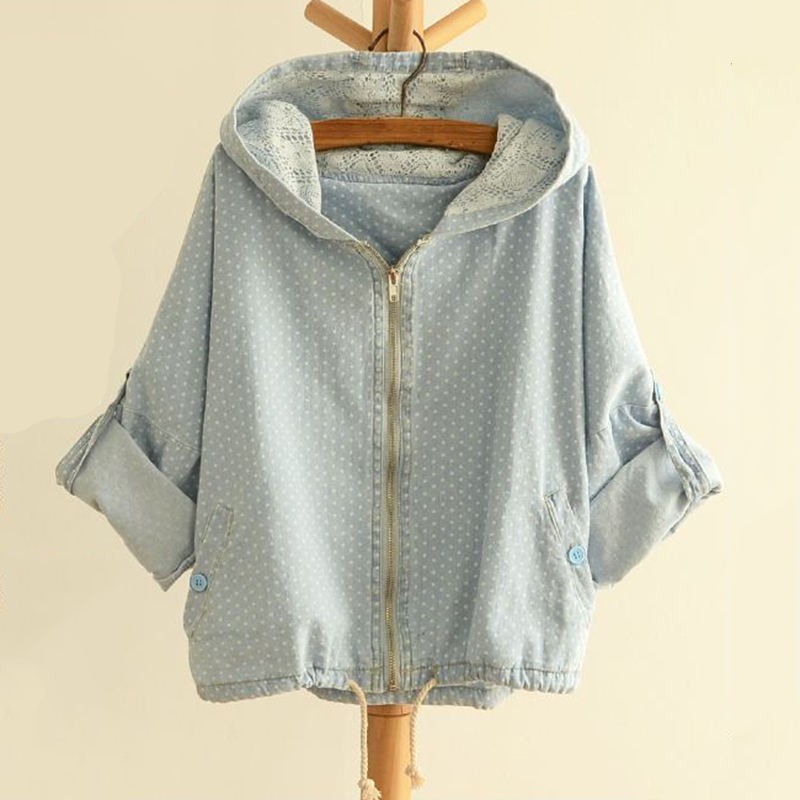 Wave Point Three Quarter Sleeve Hooded Denim Jacket on Luulla