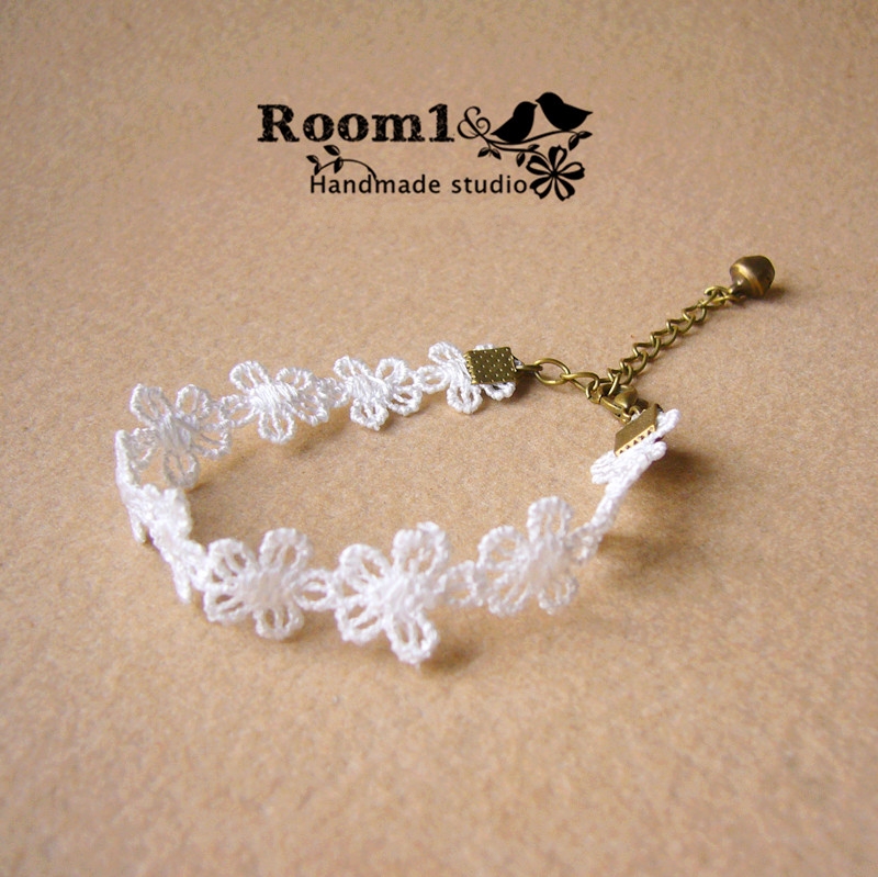 Original Handmade Vintage Lace Bracelets With Bell on Luulla